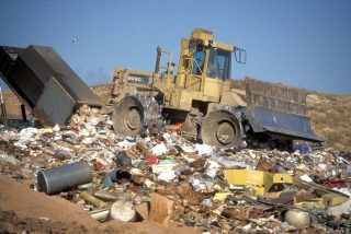 Some 400 tons of waste added to Qatar's landfills daily - Doha News | Qatar