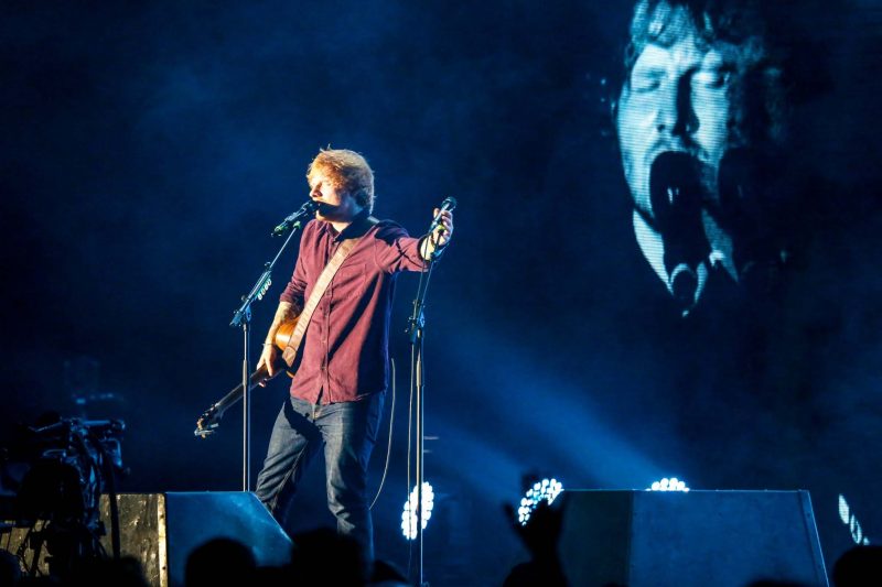 PHOTOS: Thousands cheer on Ed Sheeran performance in Qatar - Doha News ...
