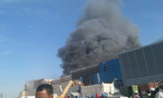 Fire breaks out at under-construction Mall of Qatar - Doha News | Qatar