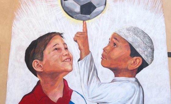 Artist transforms Katara wall with Qatari-Cuban friendship mural - Doha ...