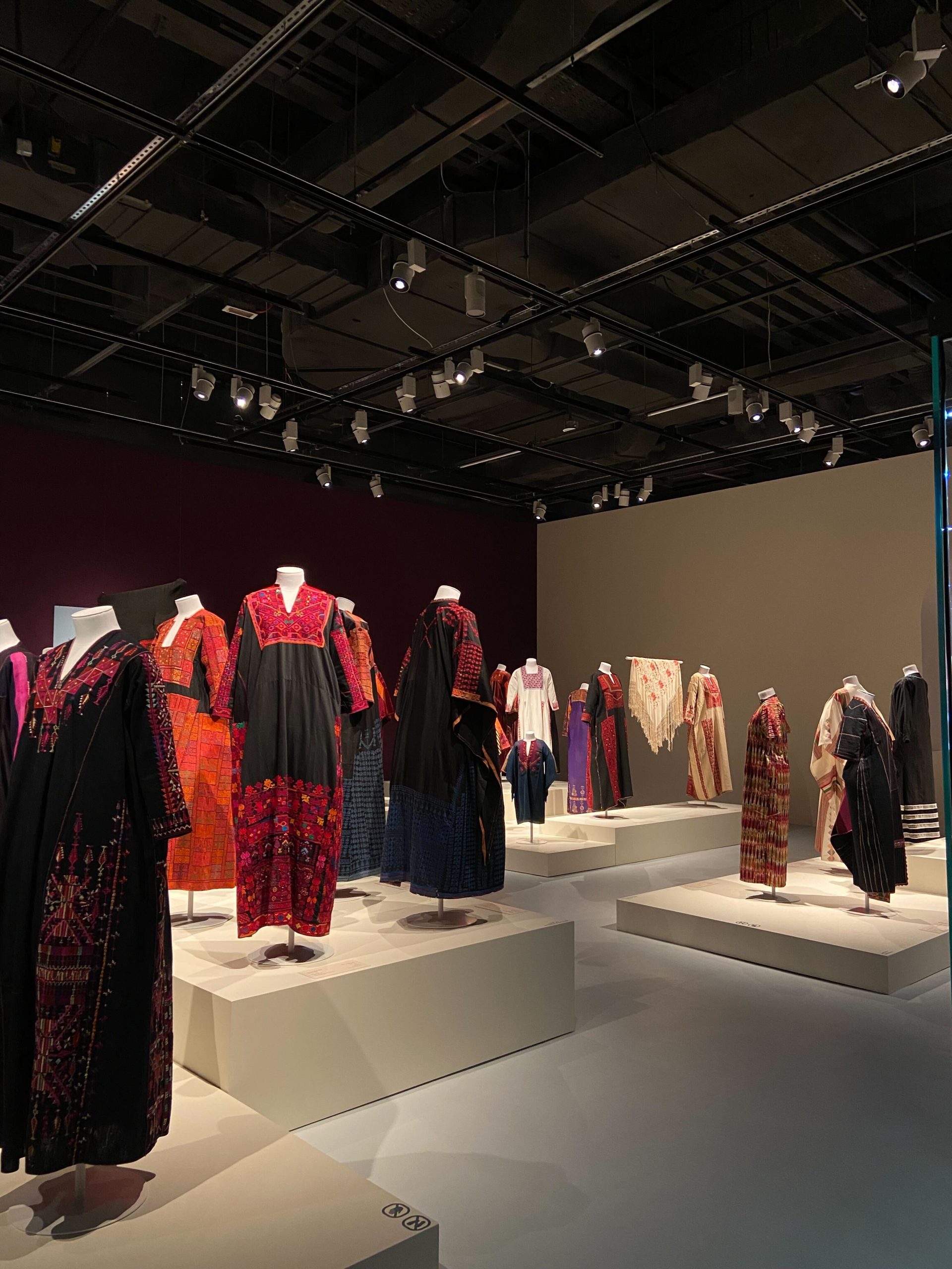 How Palestinian women weave their story into traditionally embroidered ...
