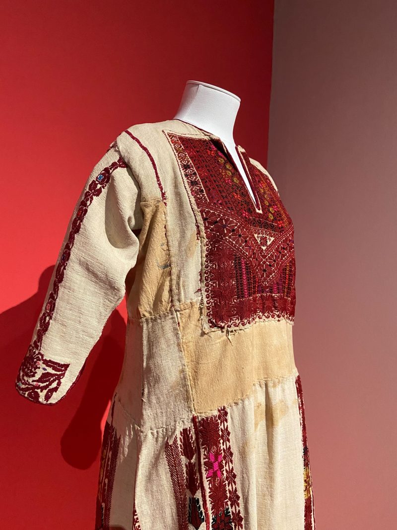 How Palestinian women weave their story into traditionally embroidered ...