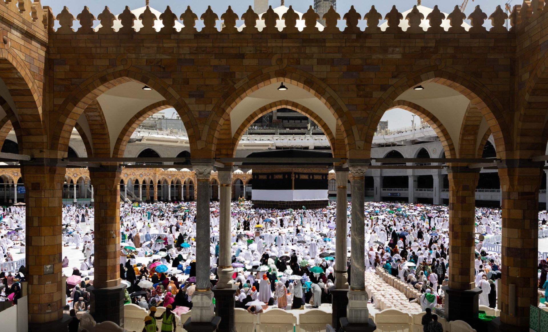 Millions of pilgrims begin 'largest Hajj in history' - Doha News | Qatar