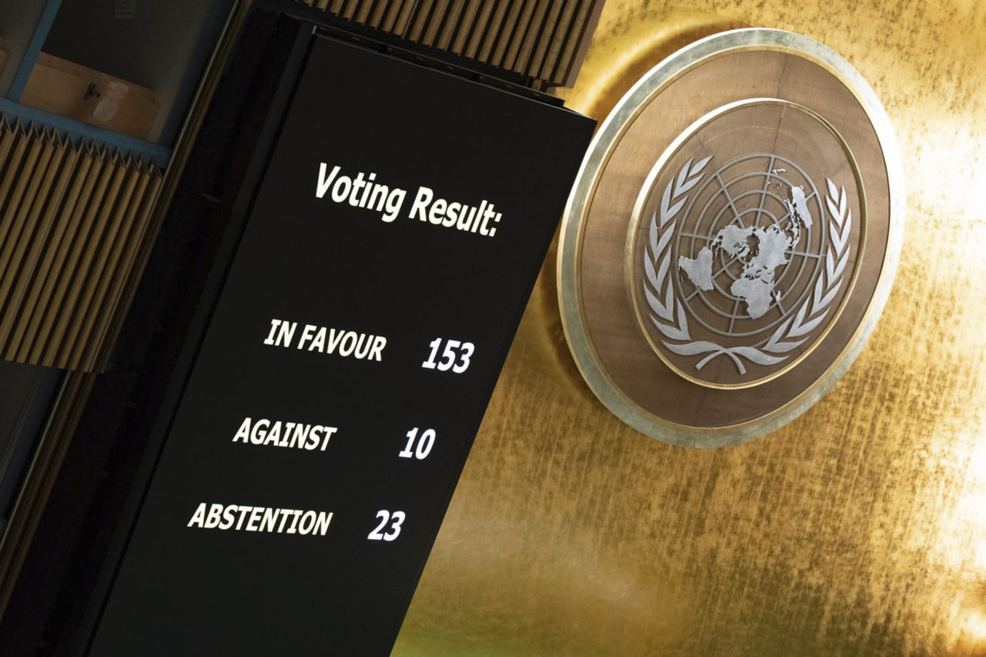 UN General Assembly votes overwhelmingly in favour of Gaza ceasefire ...